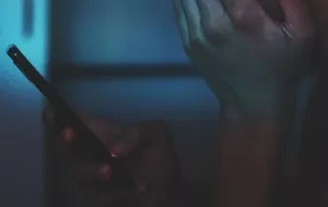 Can the FBI Track Your Phone? How to Tell If Federals Are Tracking You